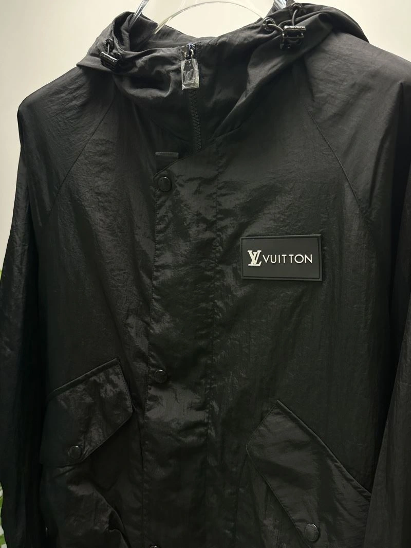 High fidelity Louis Vuitton Outwear