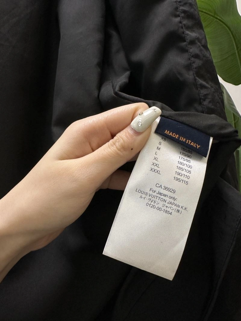 High fidelity Louis Vuitton Outwear