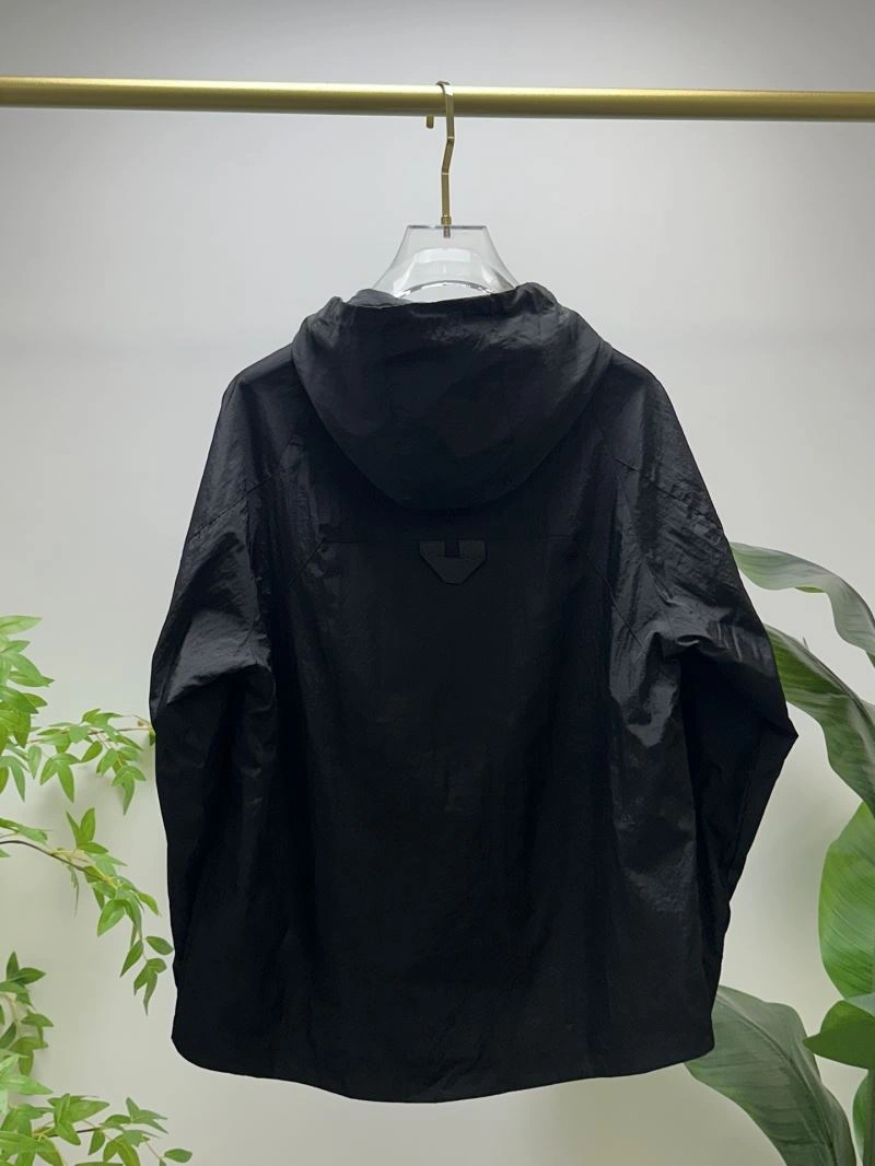 High fidelity Louis Vuitton Outwear
