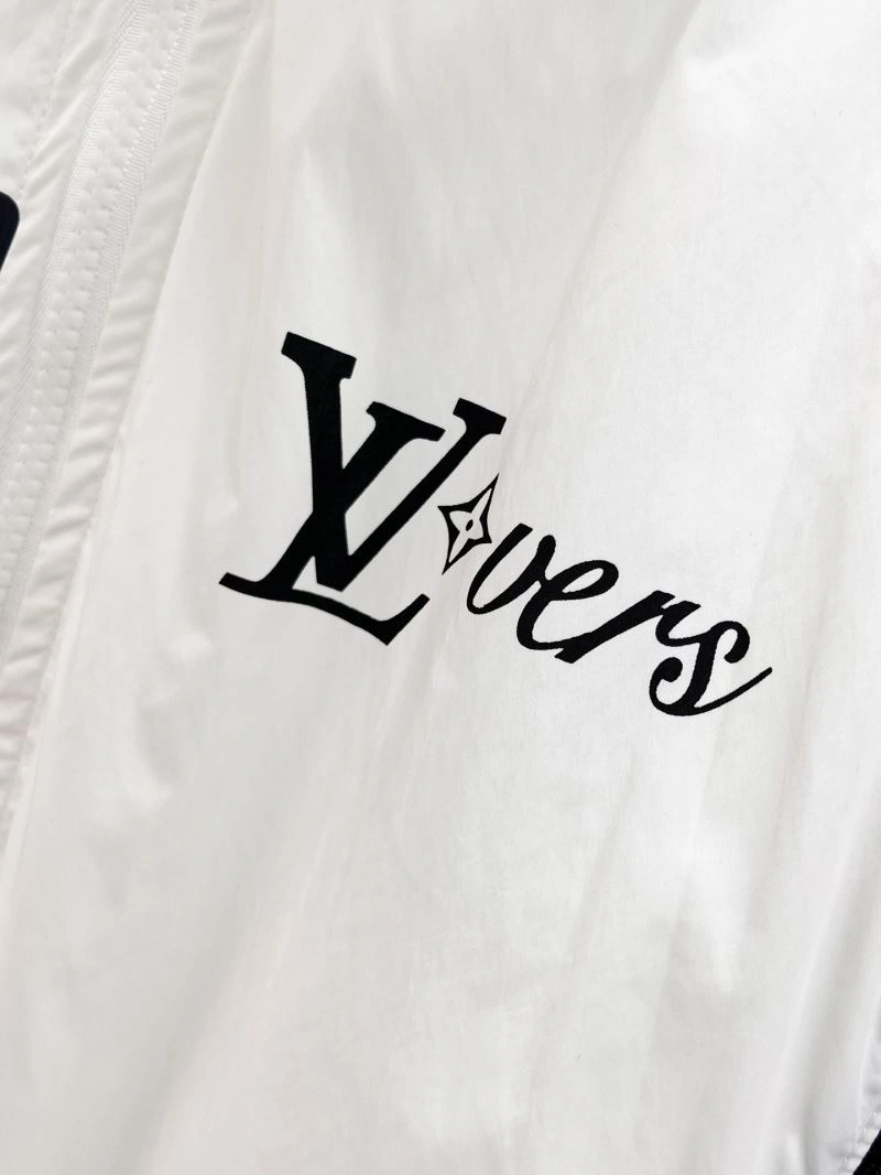 Top match Louis Vuitton Outwear