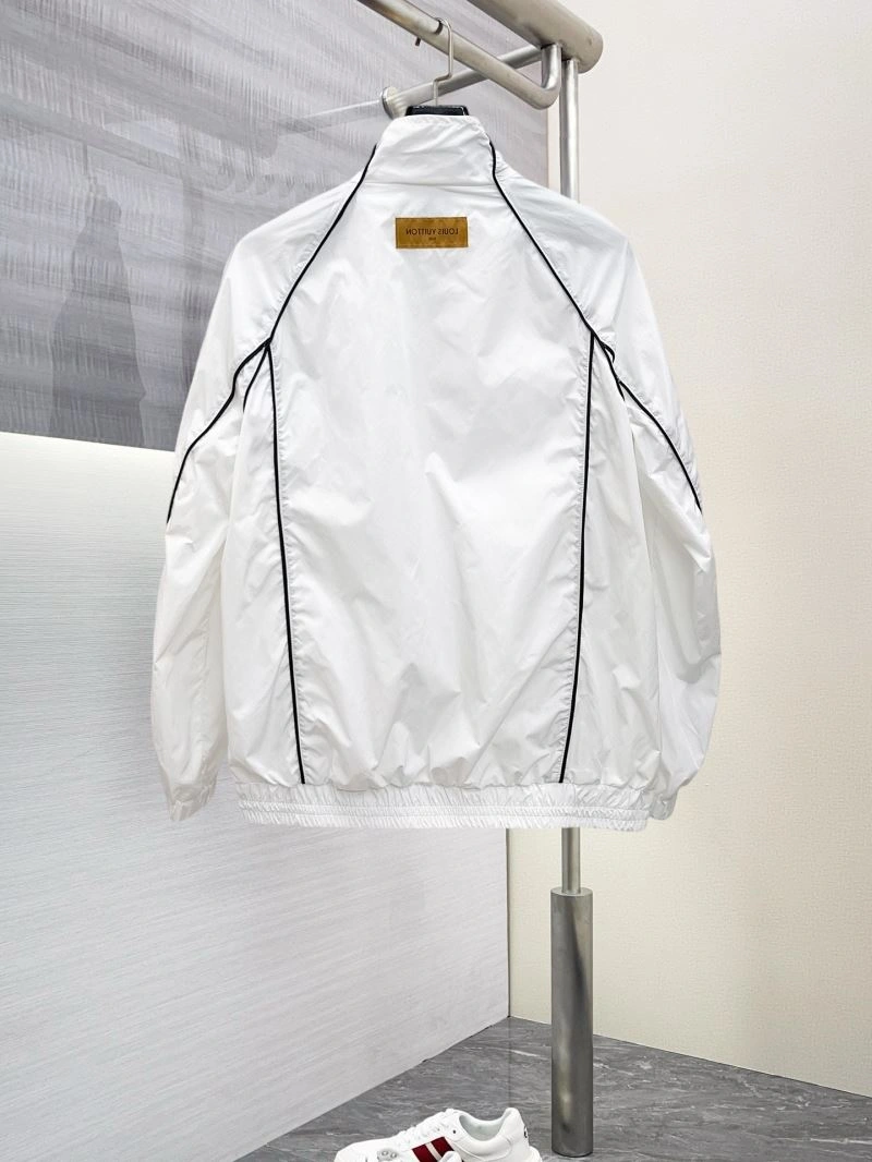 Top match Louis Vuitton Outwear