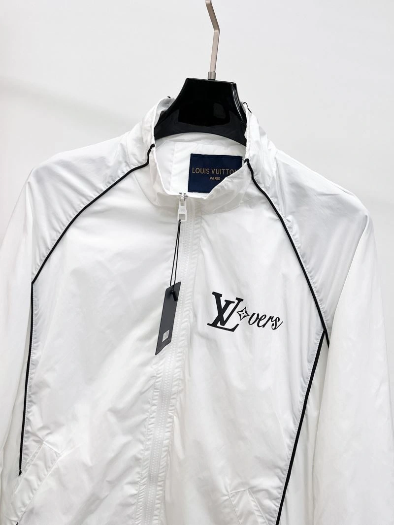 Top match Louis Vuitton Outwear