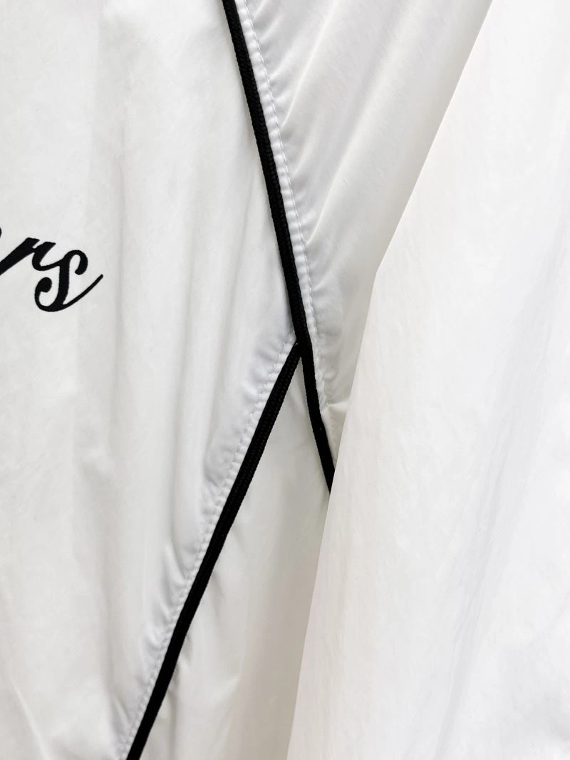 Top match Louis Vuitton Outwear