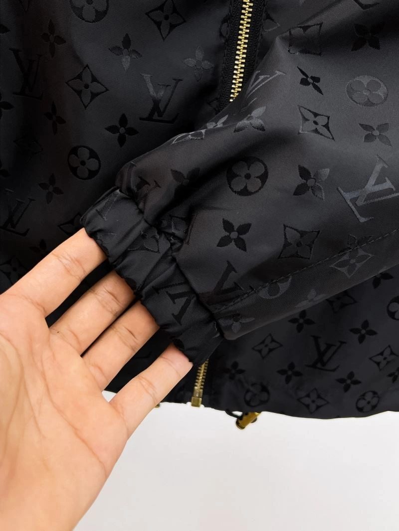 Official Louis Vuitton Outwear