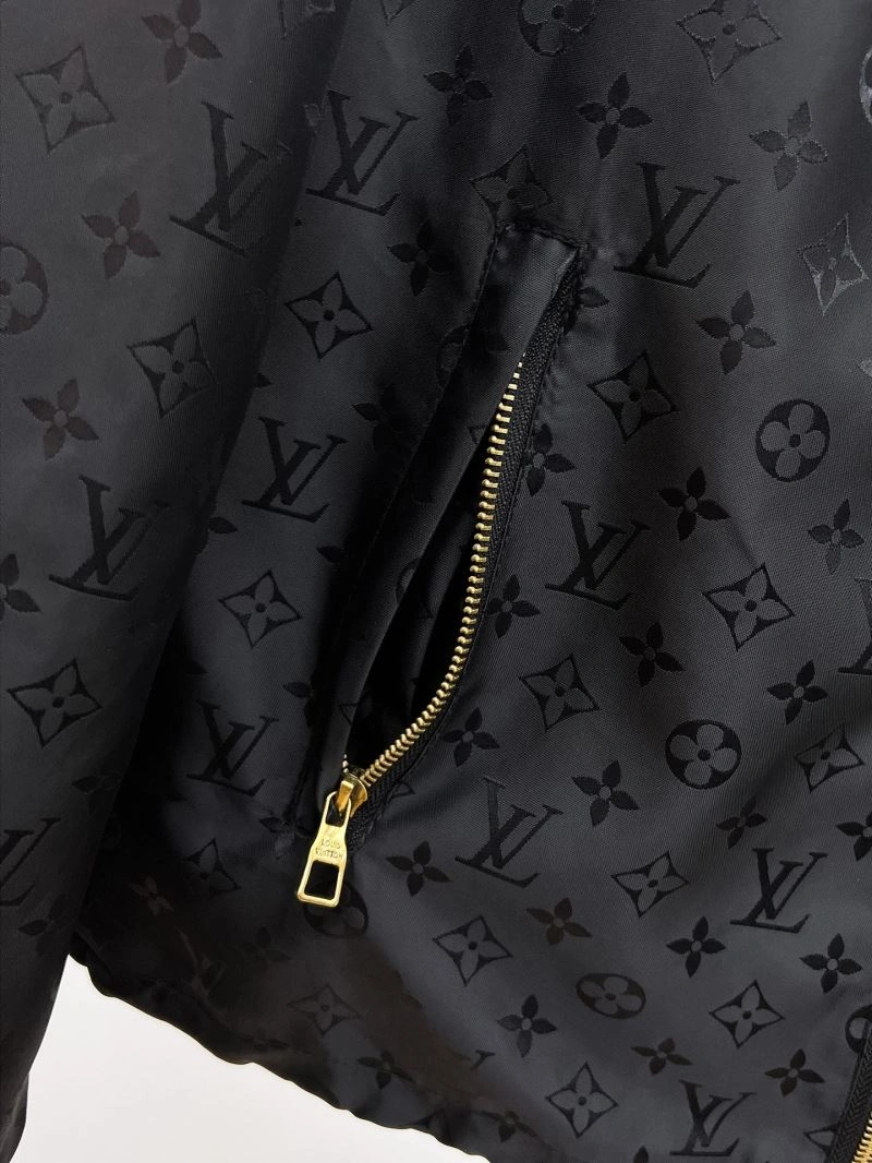 Official Louis Vuitton Outwear