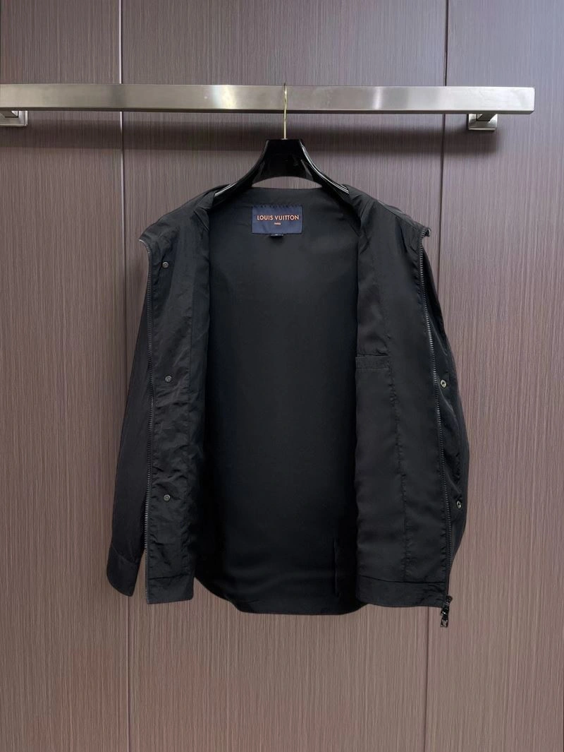 Legit Louis Vuitton Outwear