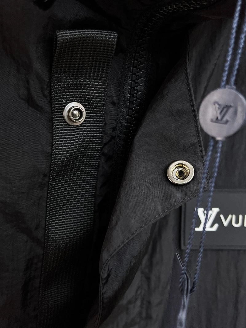 Legit Louis Vuitton Outwear