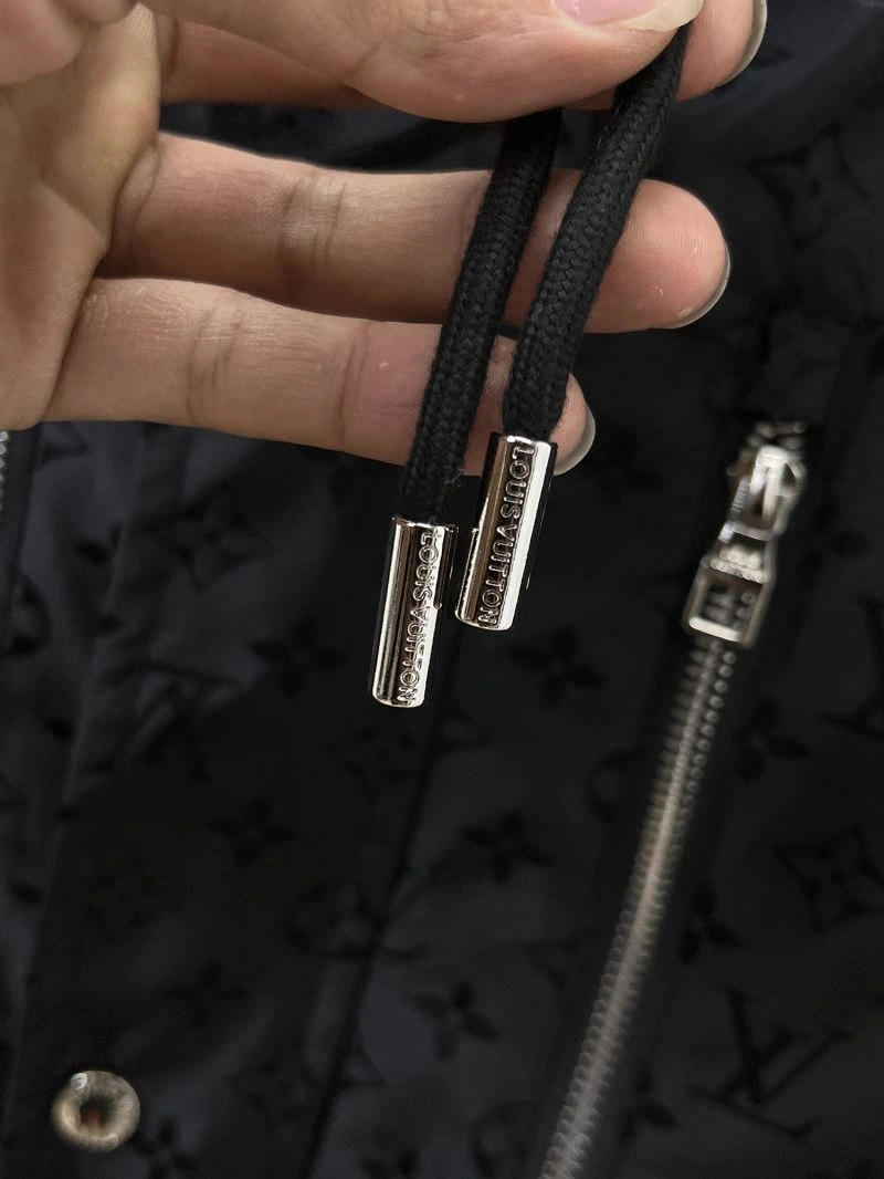Legit Louis Vuitton Outwear