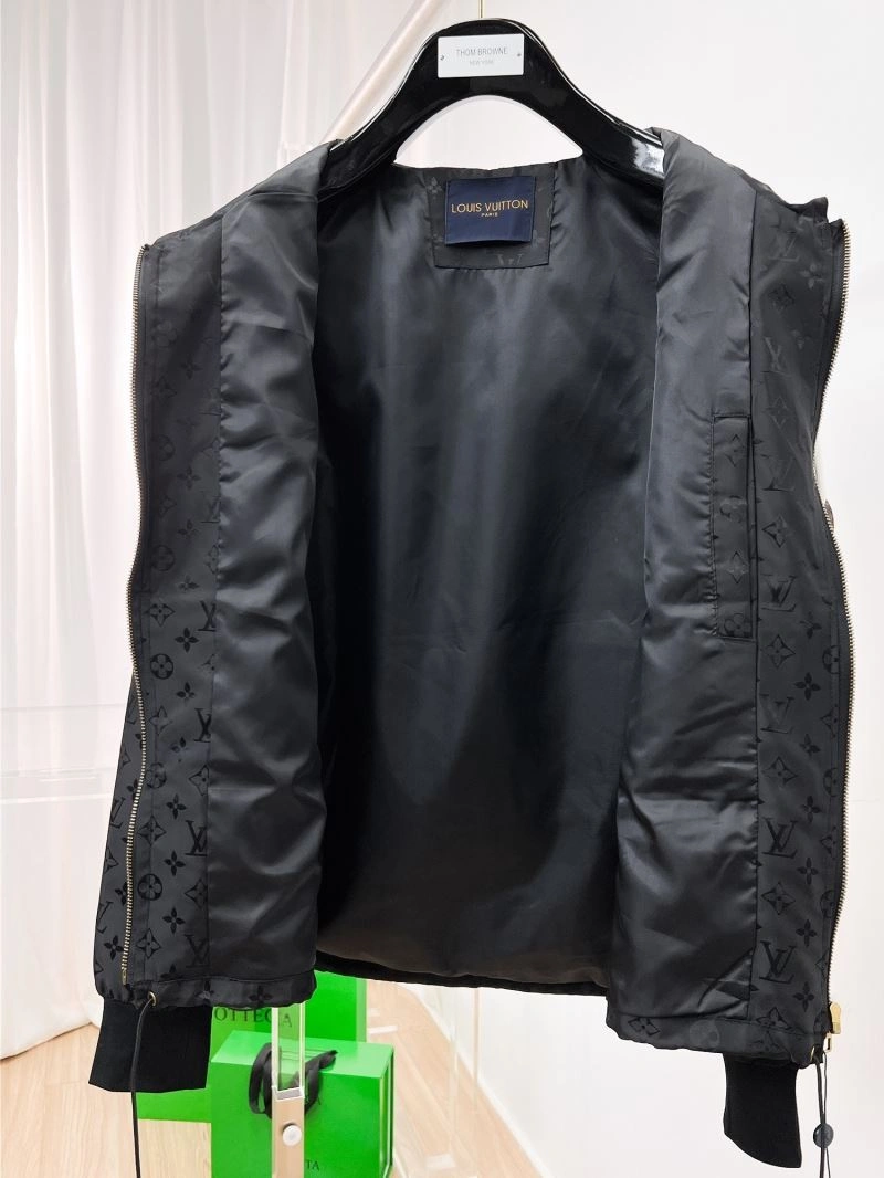 Real Louis Vuitton Outwear