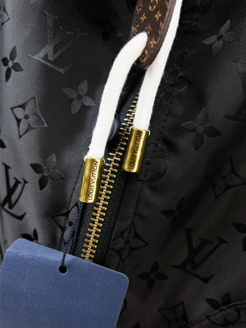Real Louis Vuitton Outwear