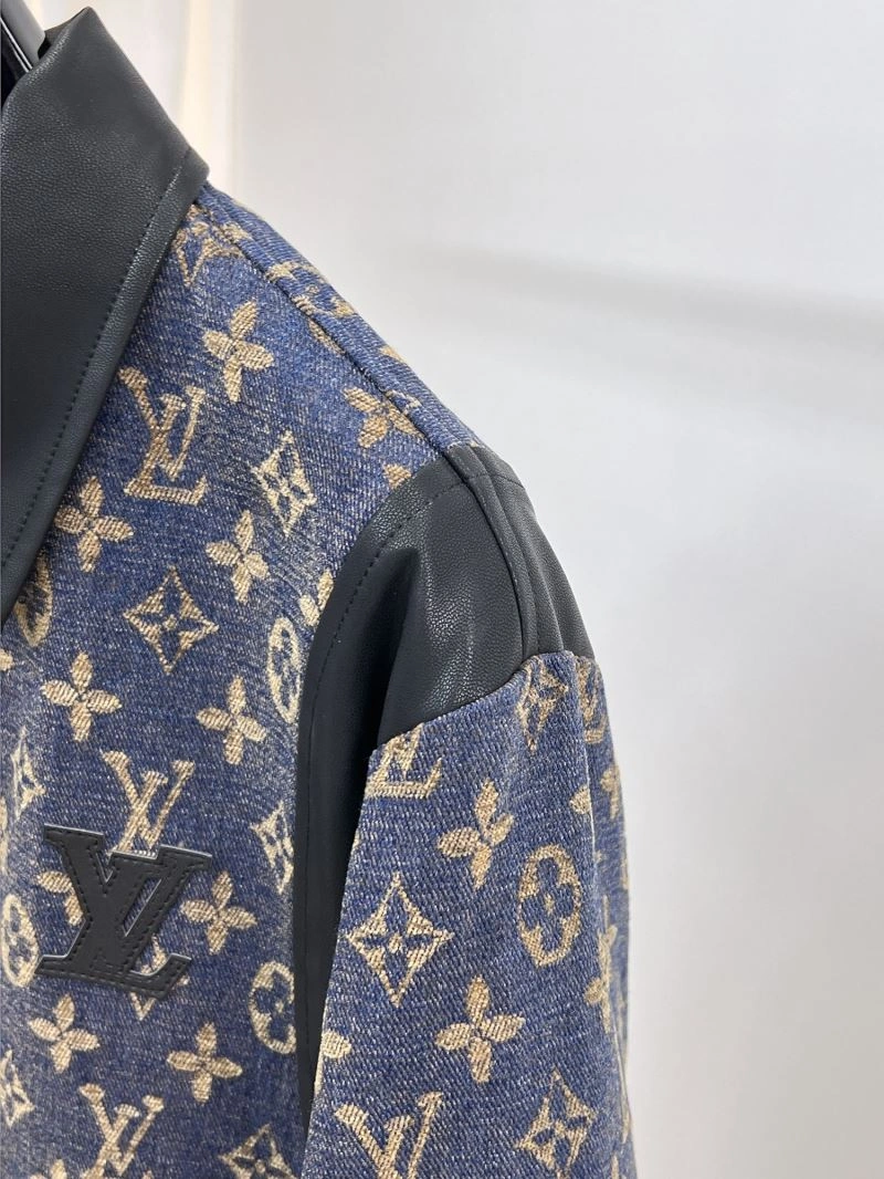 Bargain Louis Vuitton Outwear
