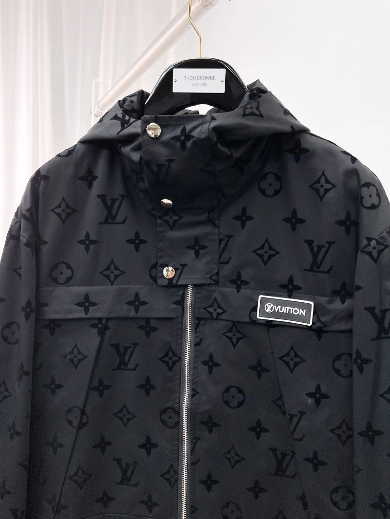 Inexpensive Louis Vuitton Outwear