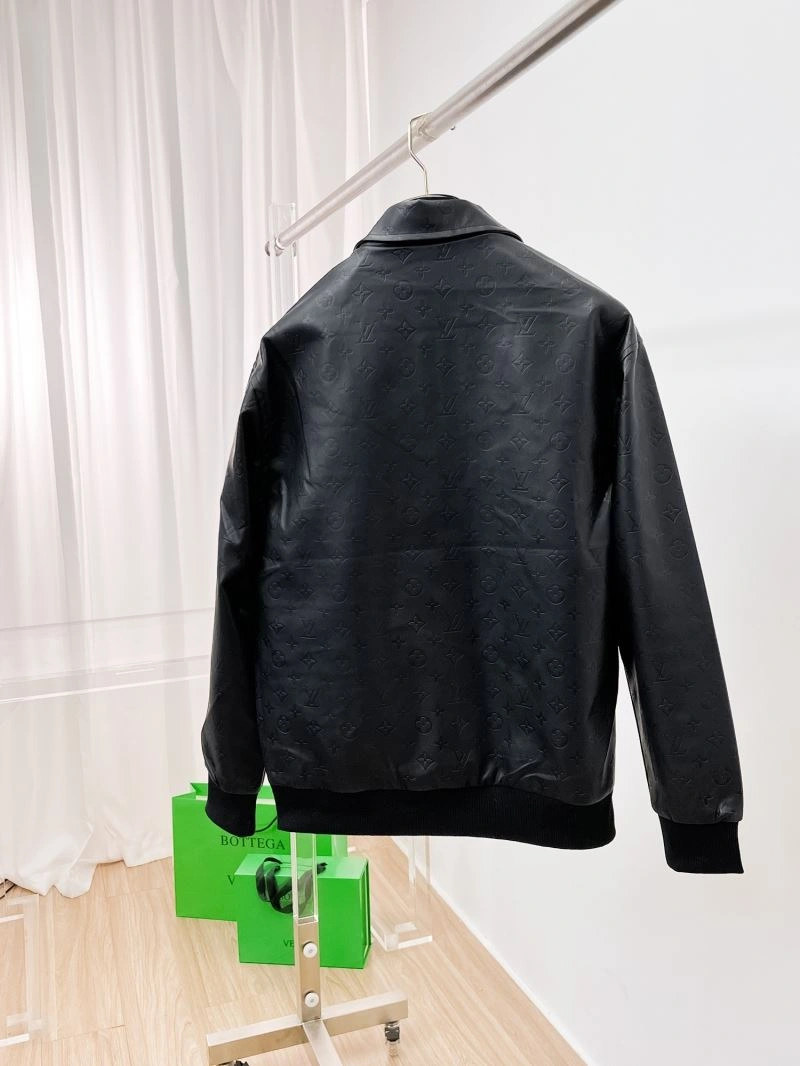 Top match Louis Vuitton Outwear