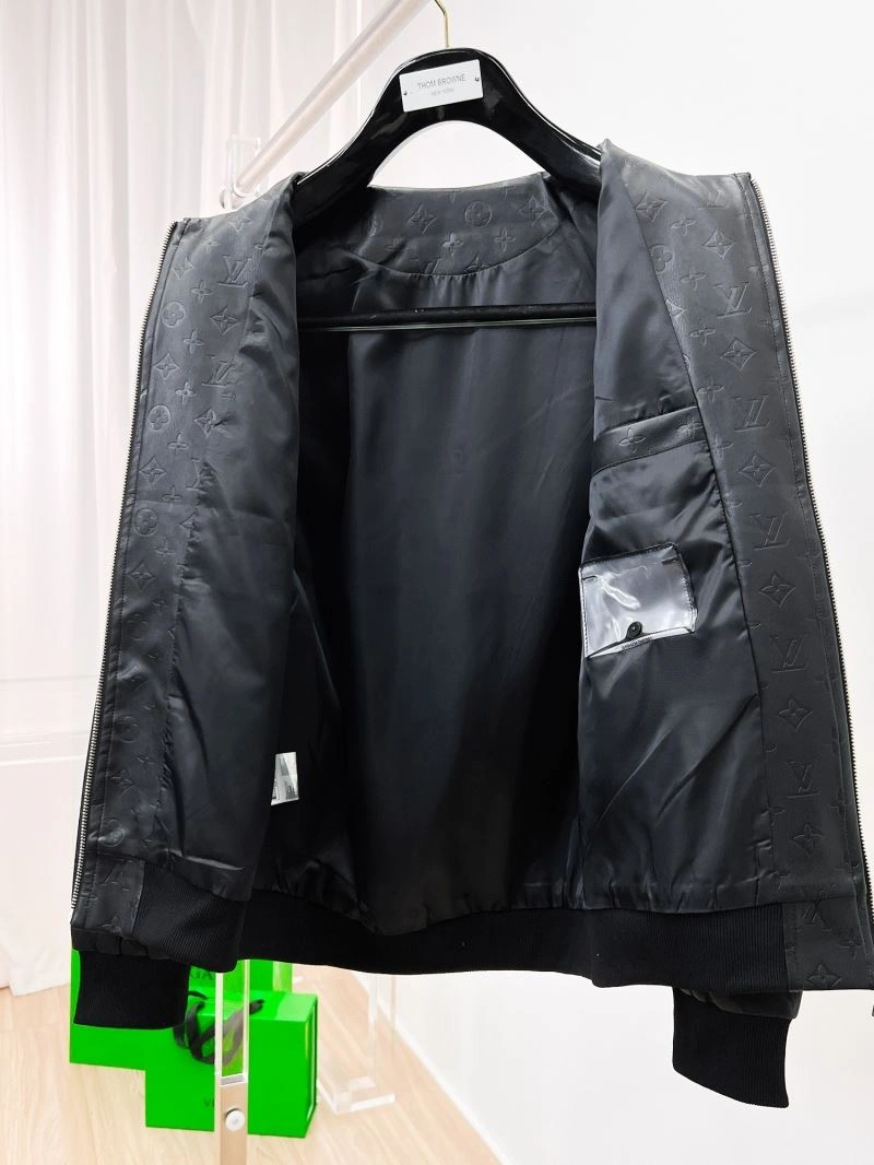Top match Louis Vuitton Outwear