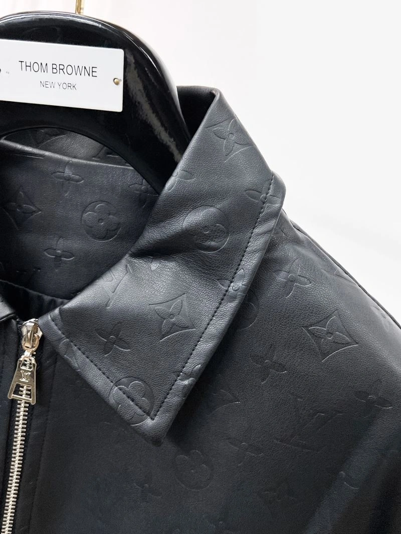 Top match Louis Vuitton Outwear