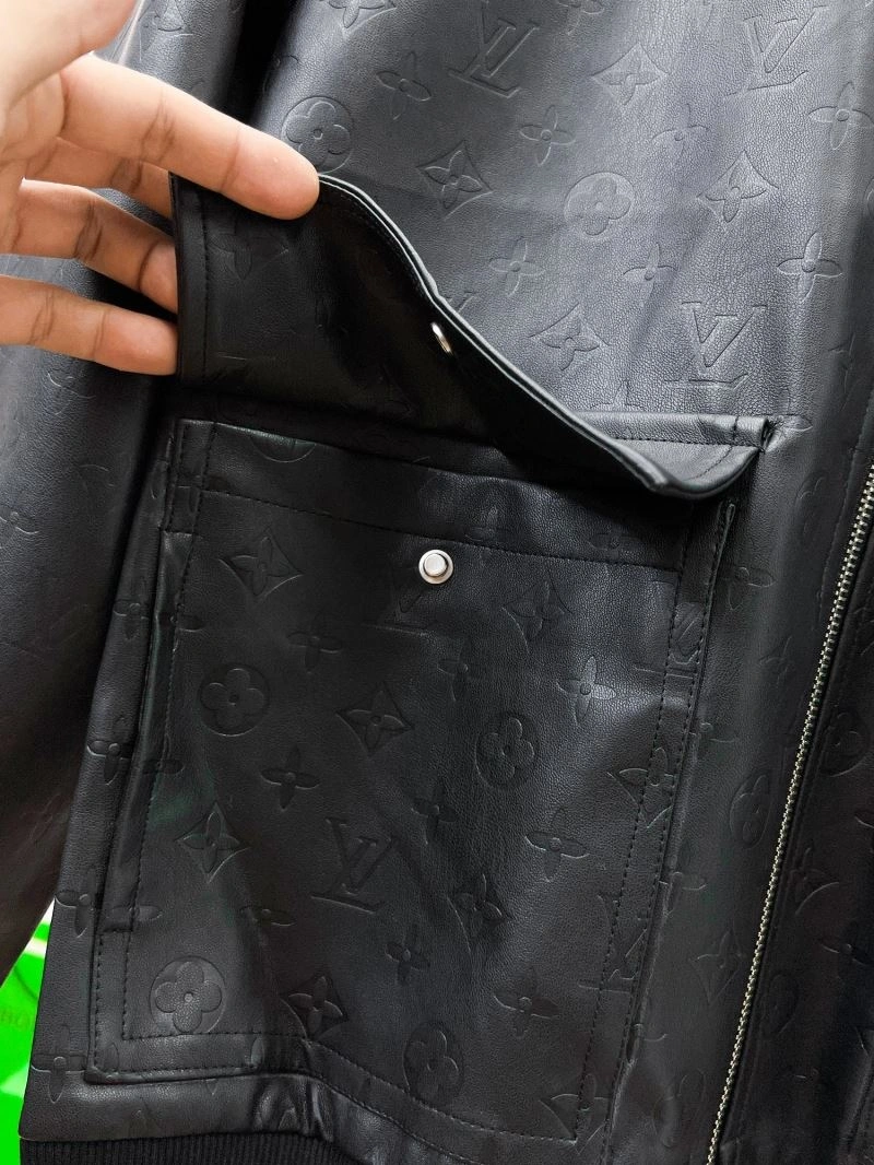 Top match Louis Vuitton Outwear