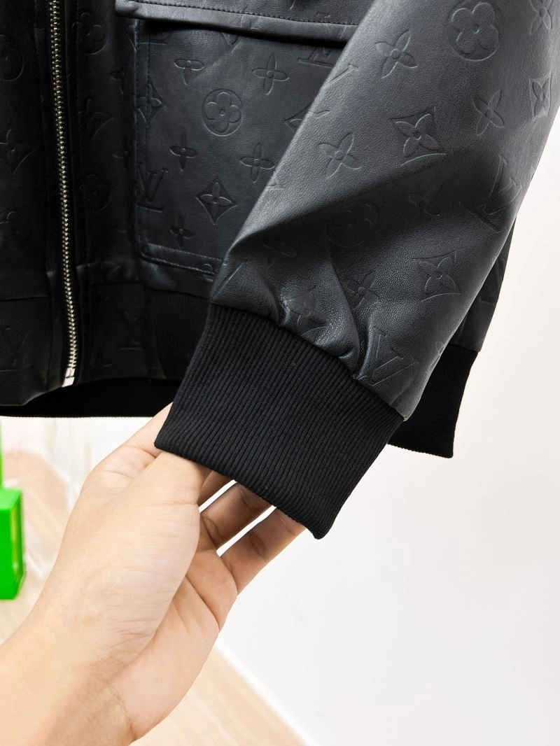 Top match Louis Vuitton Outwear