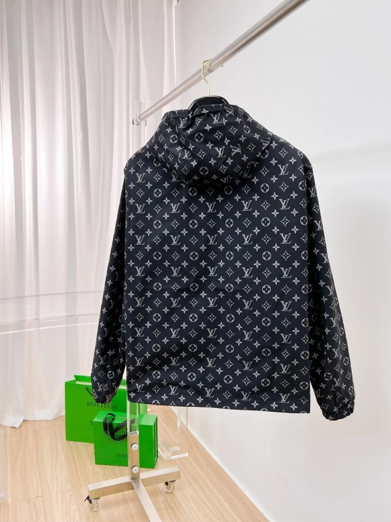 High accuracy Louis Vuitton Outwear