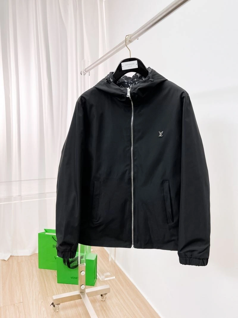 High accuracy Louis Vuitton Outwear