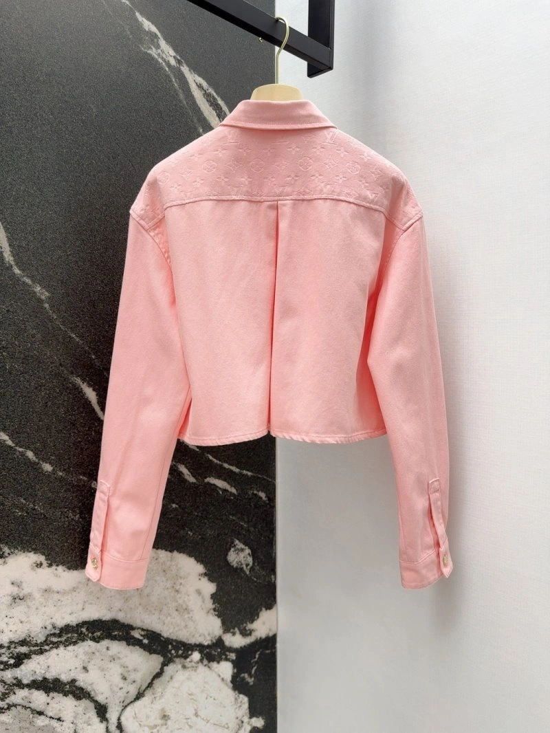 Top mirror Louis Vuitton Outwear