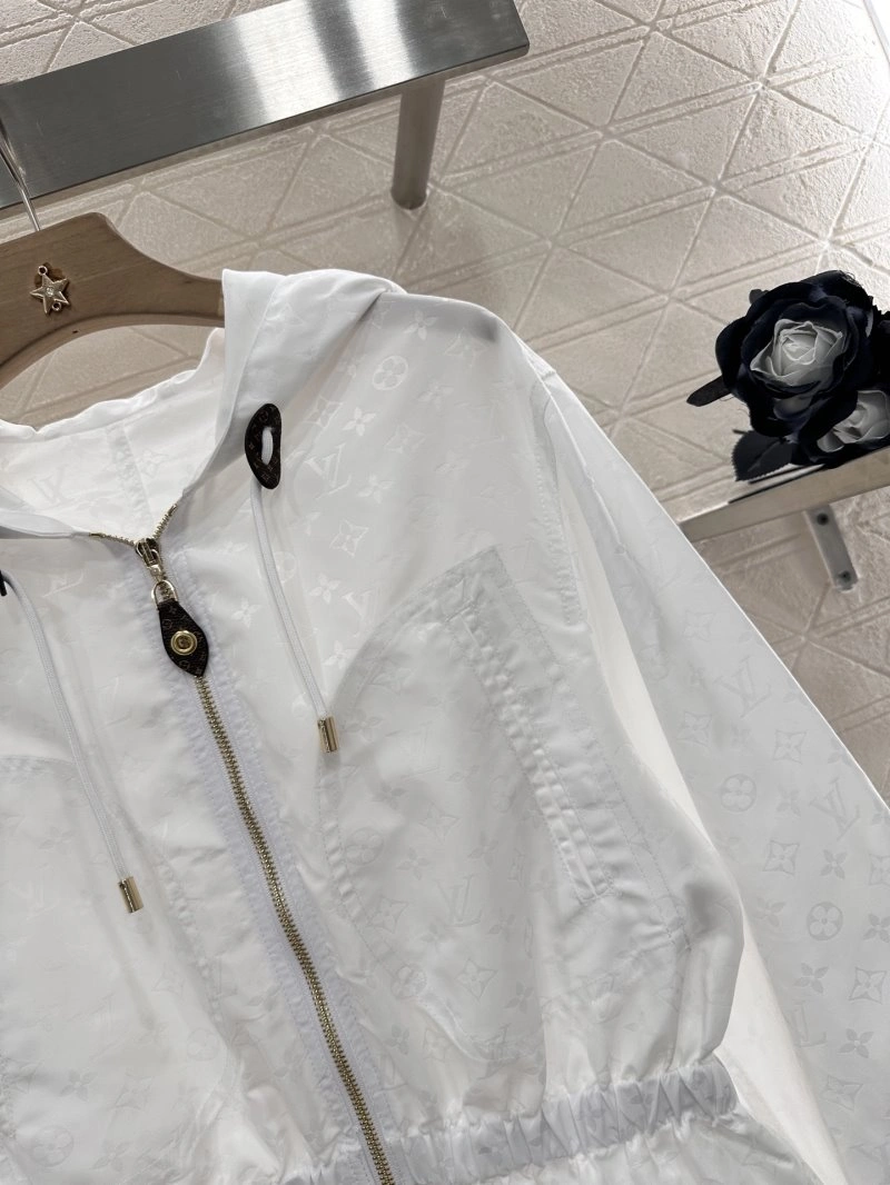 High fidelity Louis Vuitton Outwear