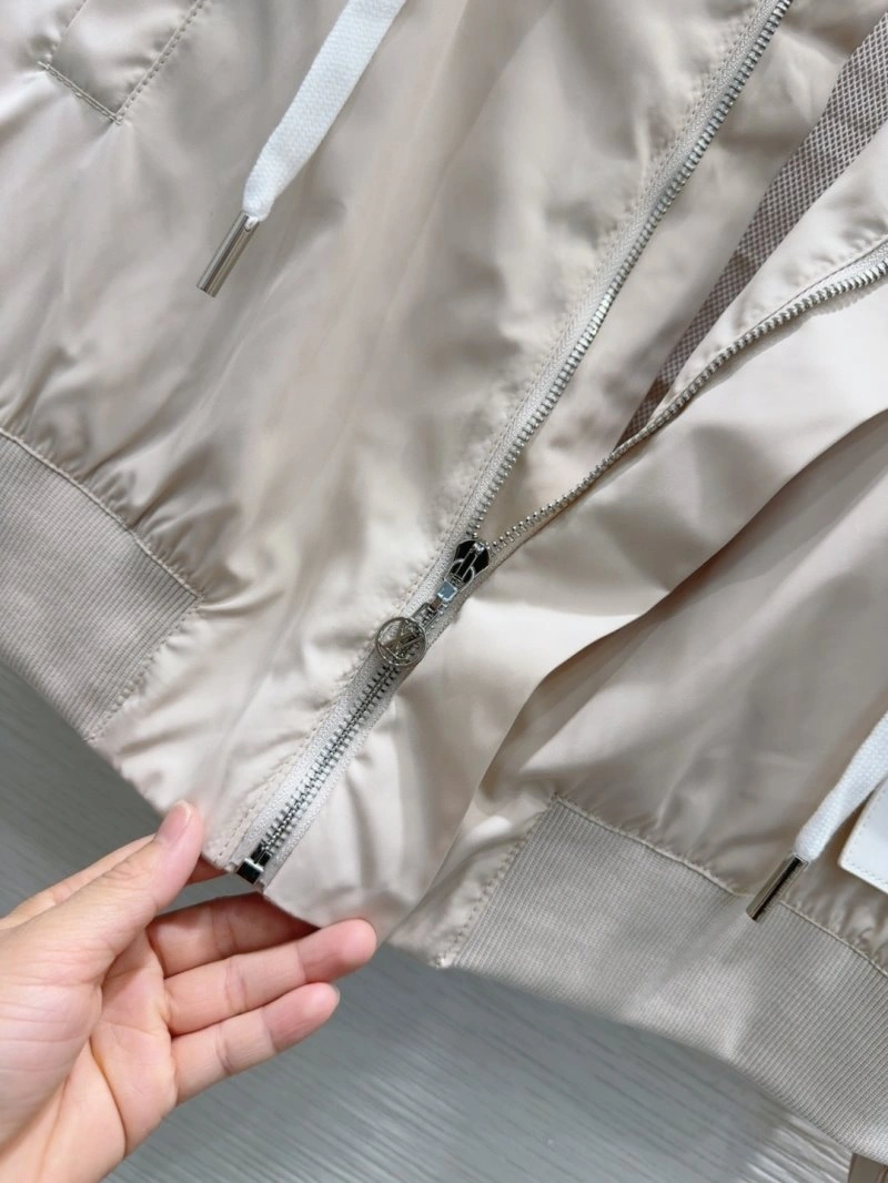 Official Louis Vuitton Outwear