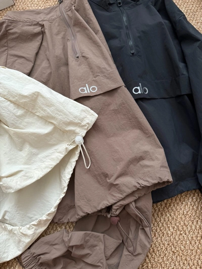 High fidelity Louis Vuitton Outwear