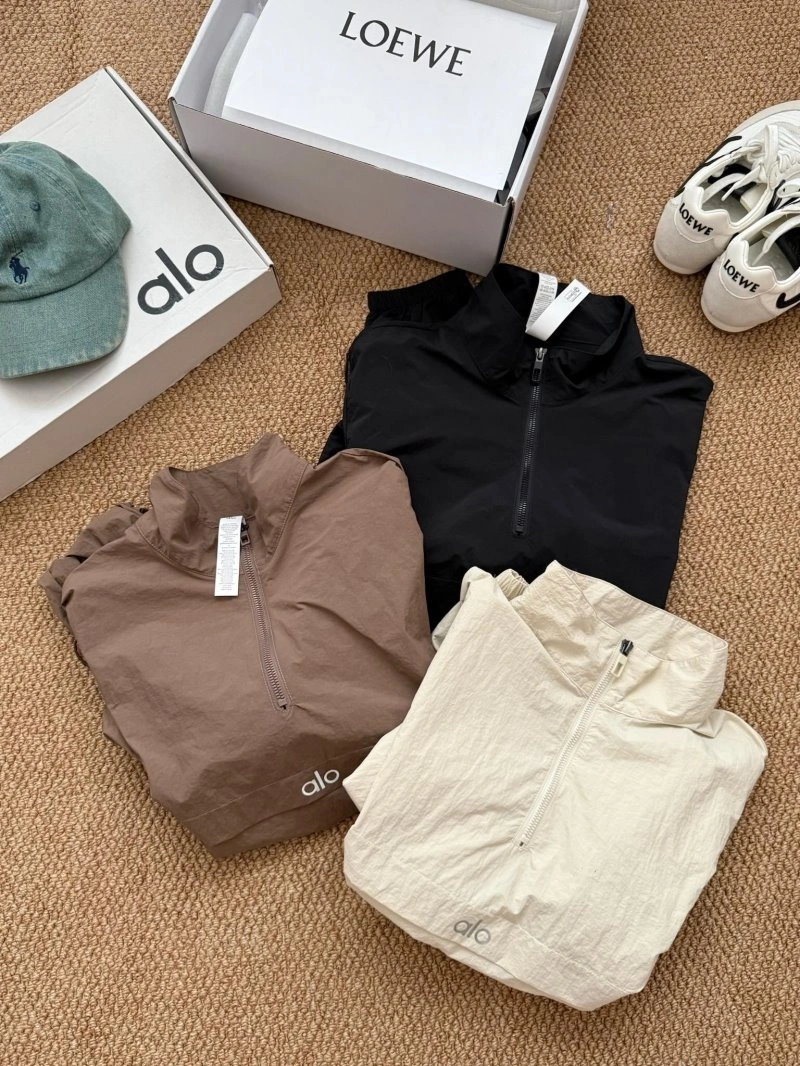High fidelity Louis Vuitton Outwear