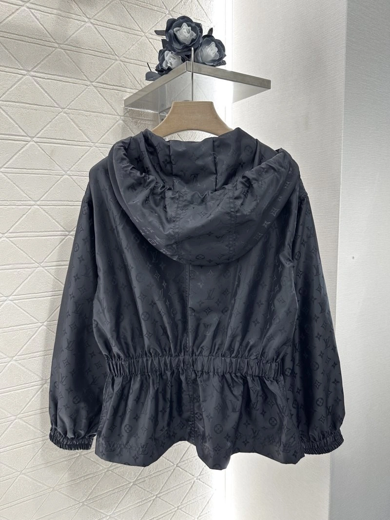 Discounted Louis Vuitton Outwear