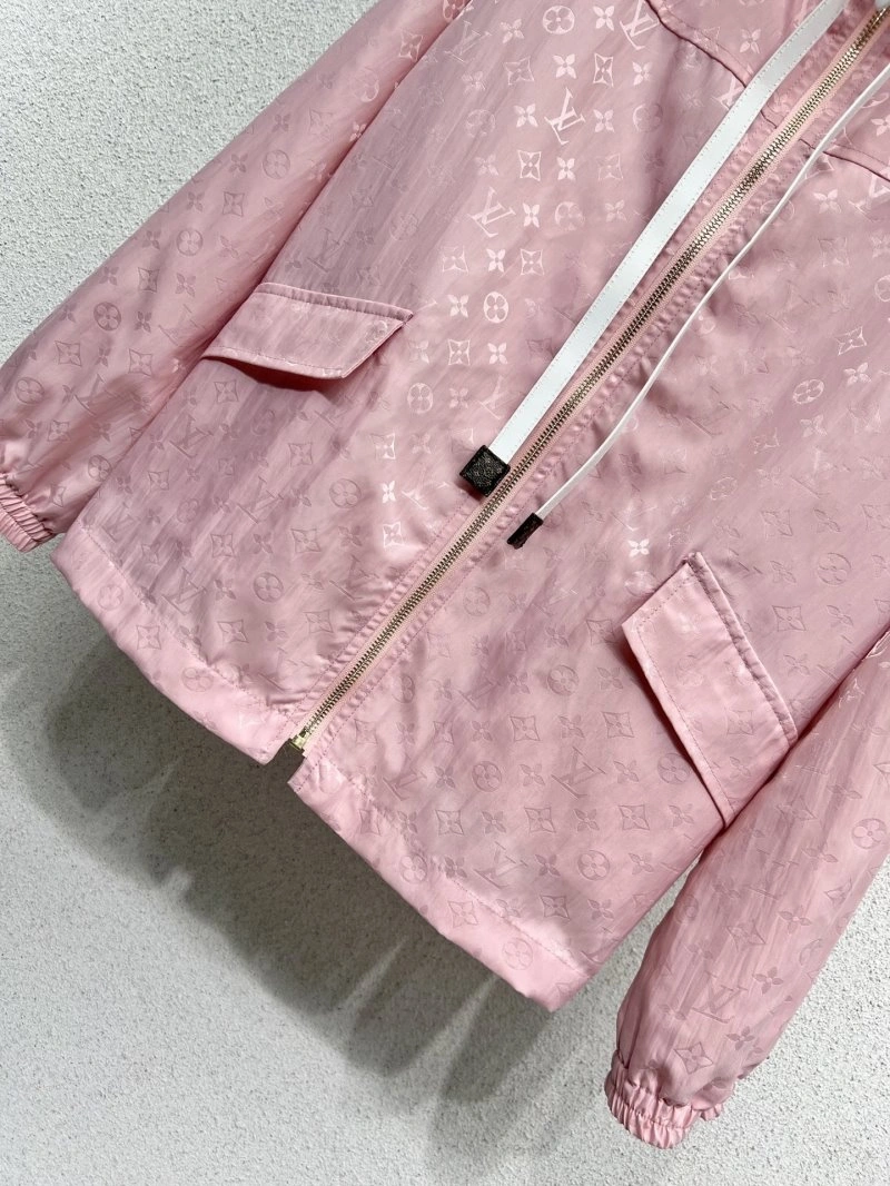 High fidelity Louis Vuitton Outwear