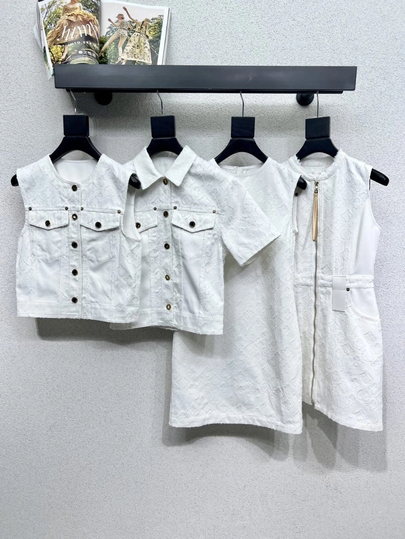Louis Vuitton Outwear