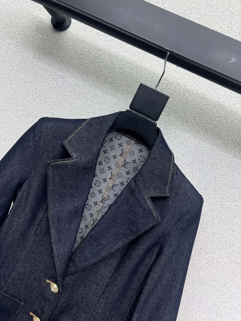 Low-cost Louis Vuitton Outwear