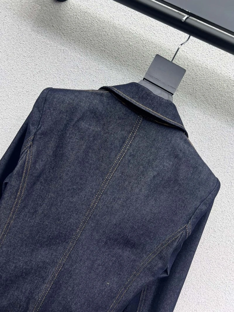Low-cost Louis Vuitton Outwear