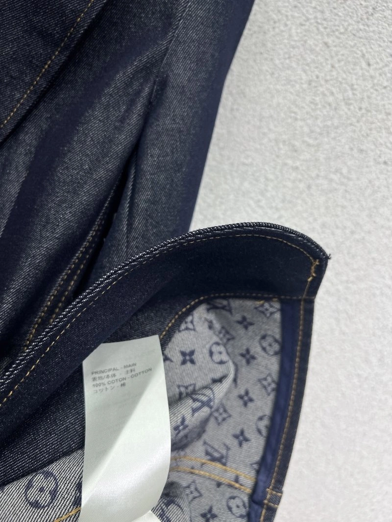 Low-cost Louis Vuitton Outwear