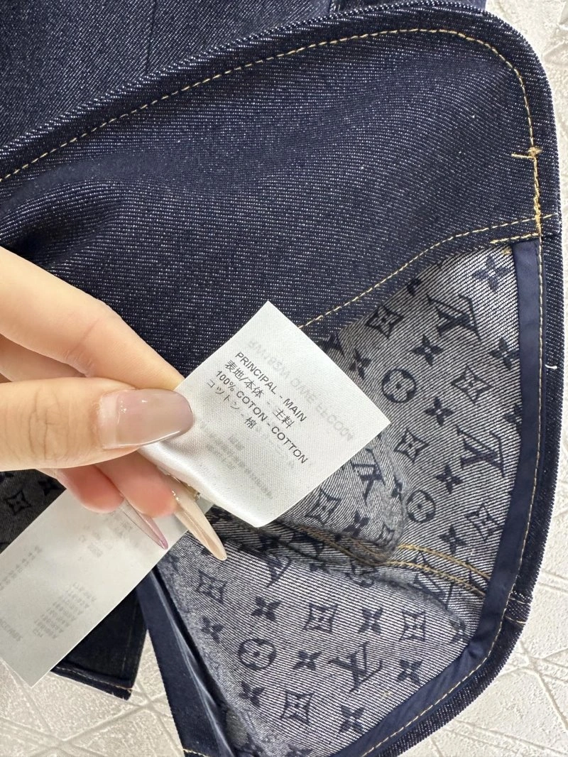 High accuracy Louis Vuitton Outwear