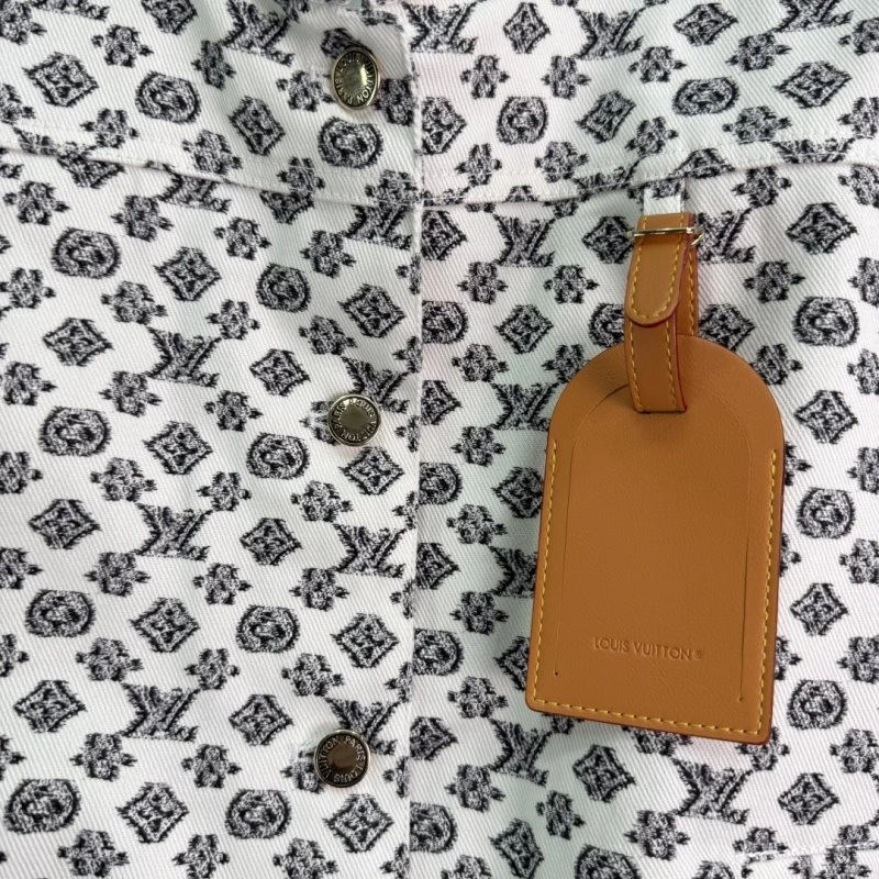 Low-cost Louis Vuitton Outwear