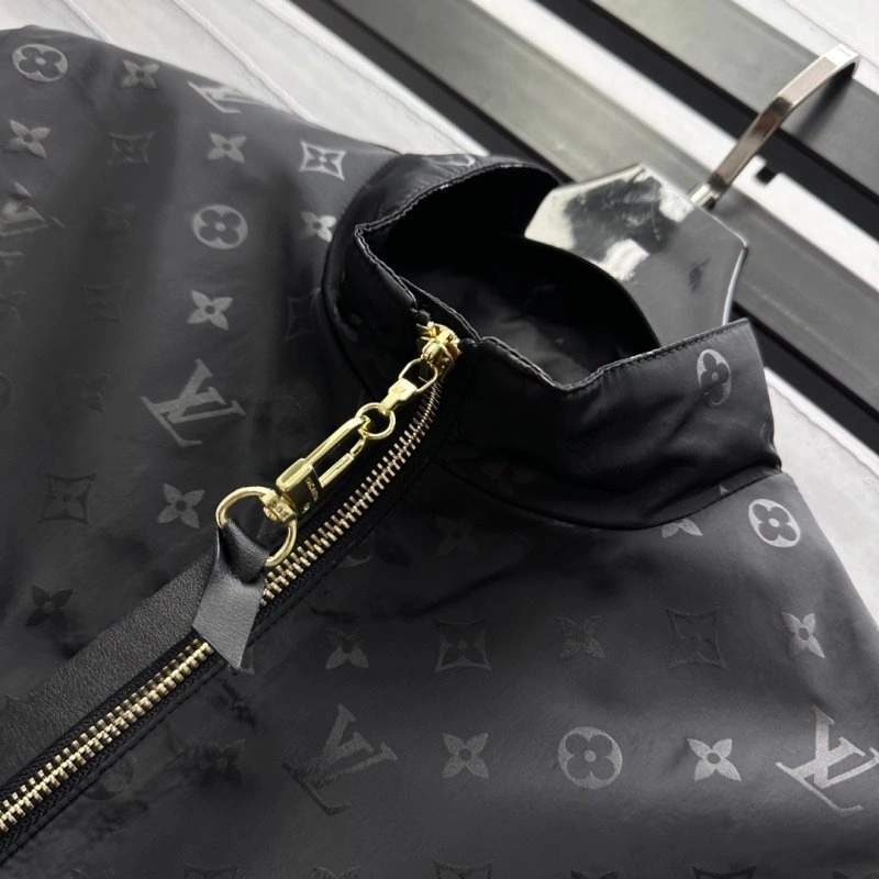 Mirror quality Louis Vuitton Outwear
