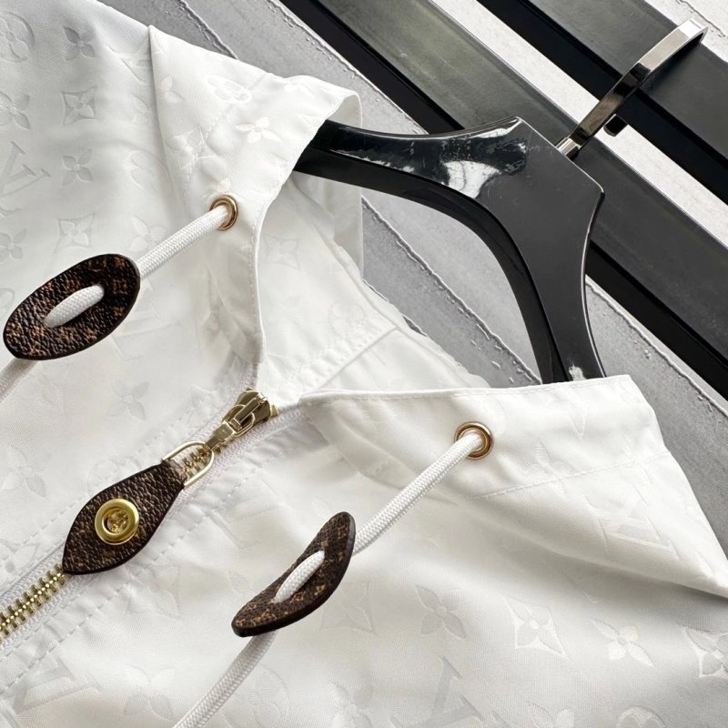 Economical Louis Vuitton Outwear