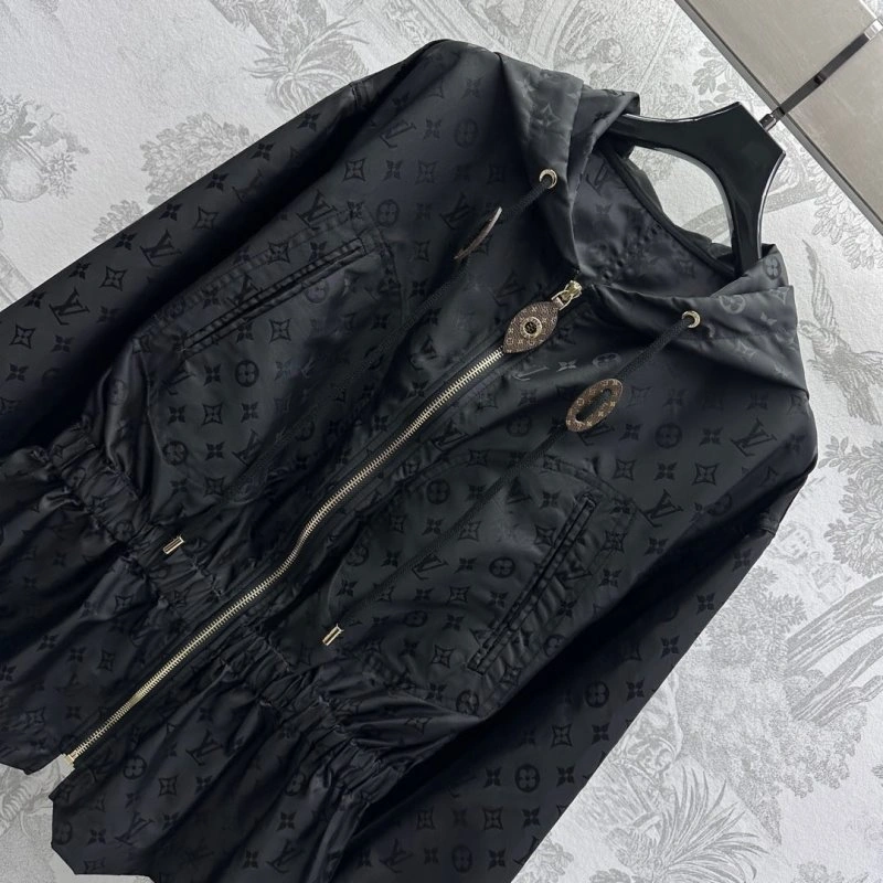 Cut-rate Louis Vuitton Outwear