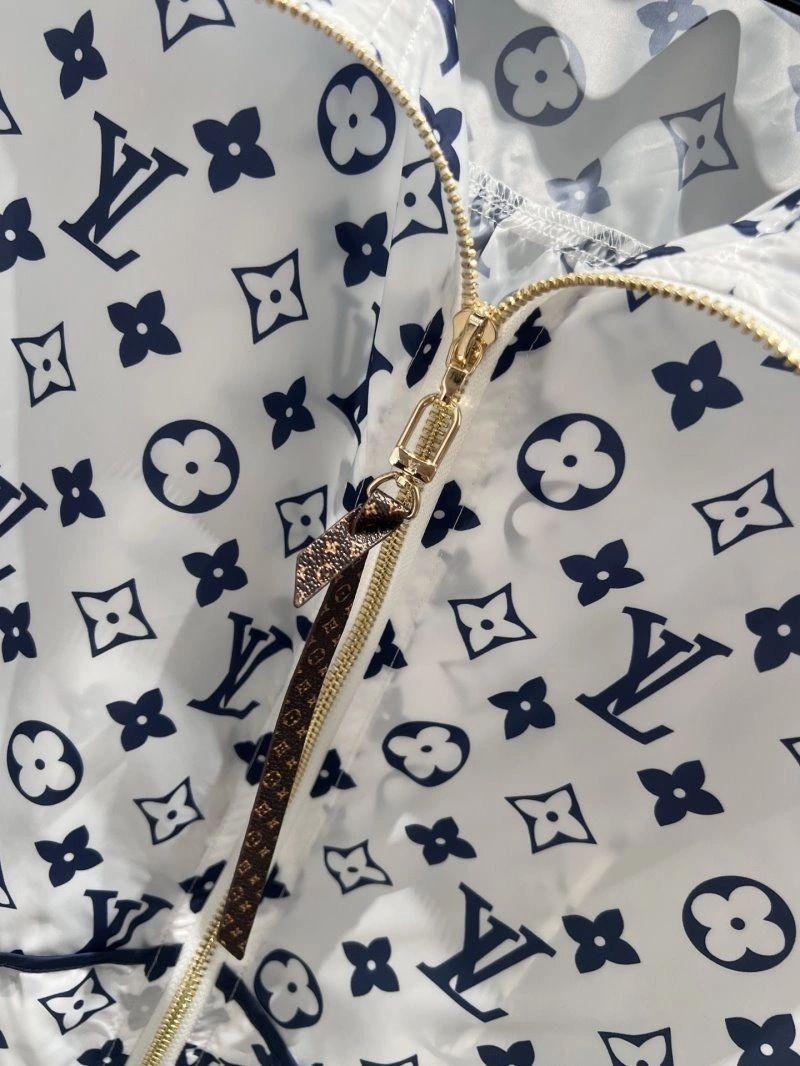 Real Louis Vuitton Outwear