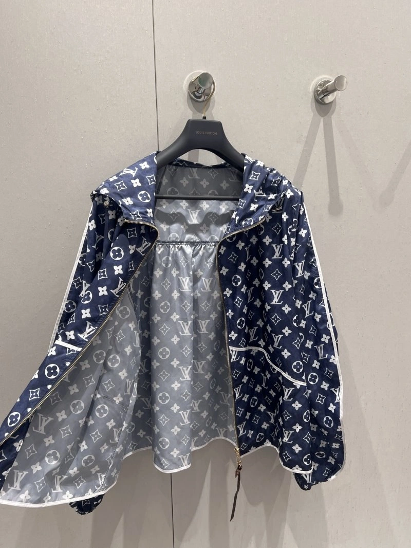 Perfect replica Louis Vuitton Outwear