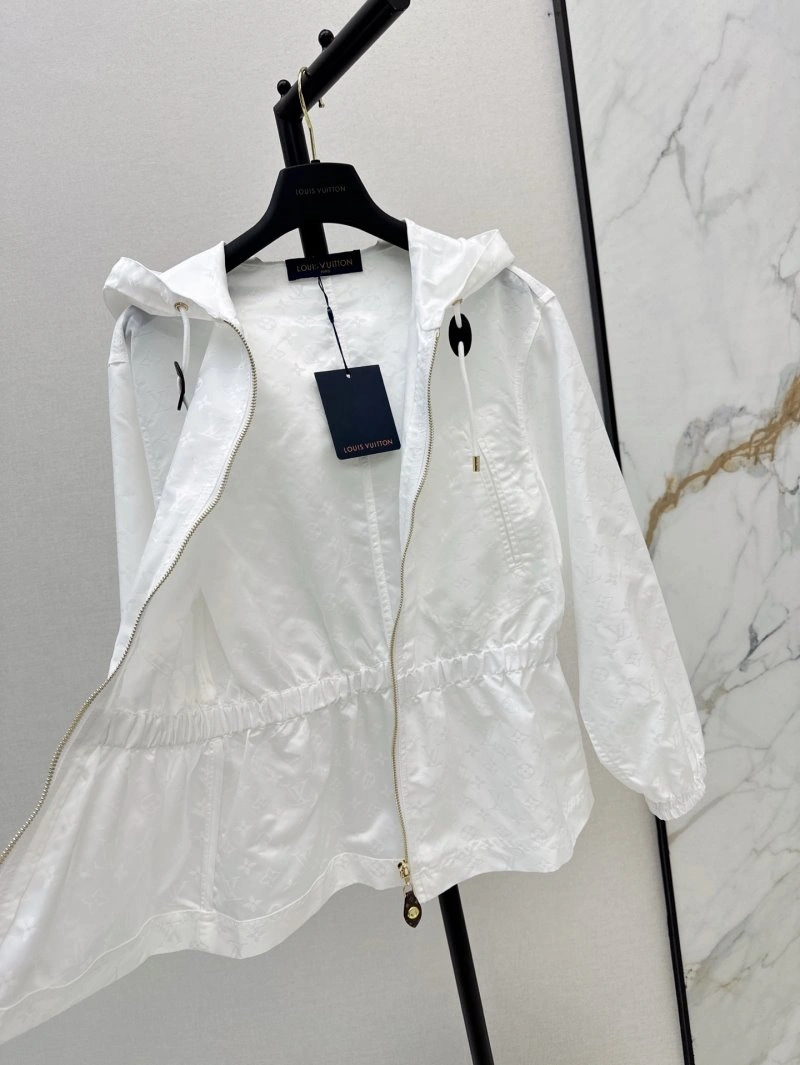 High accuracy Louis Vuitton Outwear
