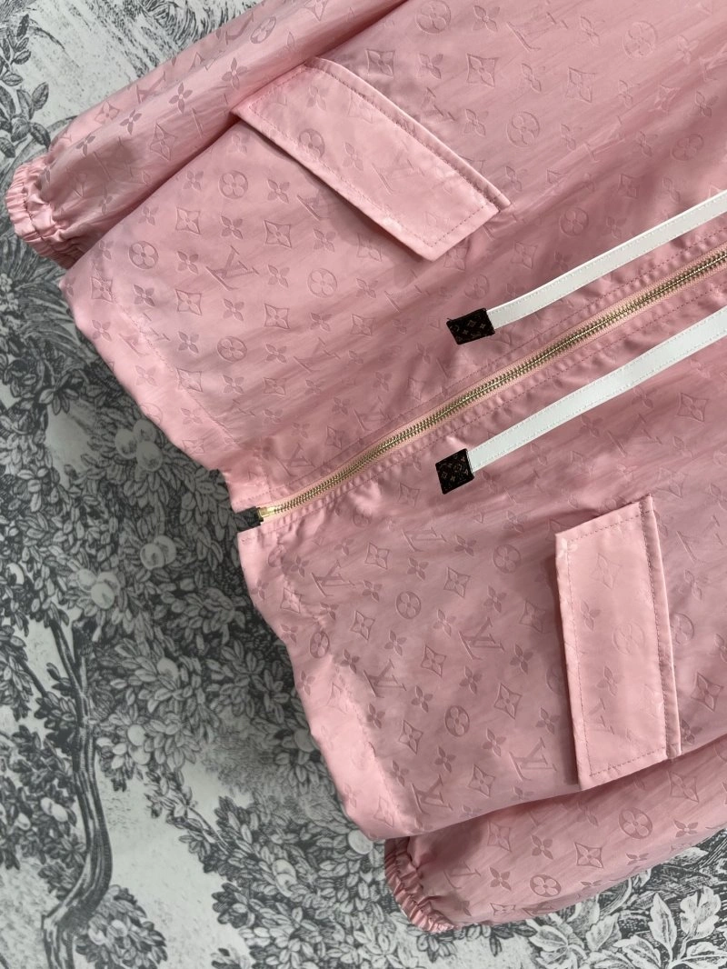 Legit Louis Vuitton Outwear
