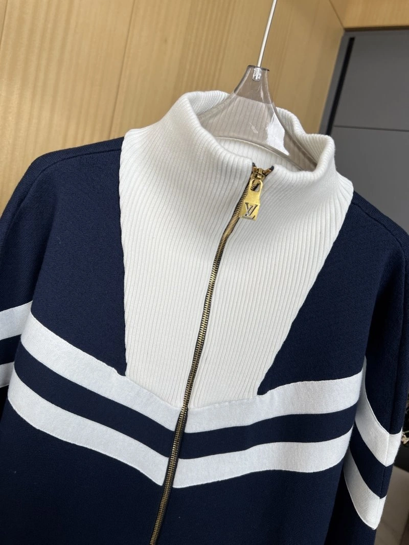 Legit Louis Vuitton Outwear