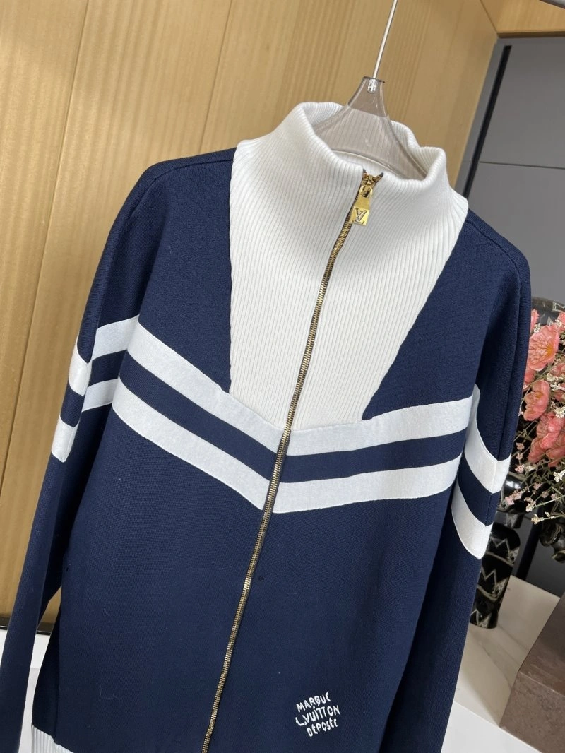 Legit Louis Vuitton Outwear