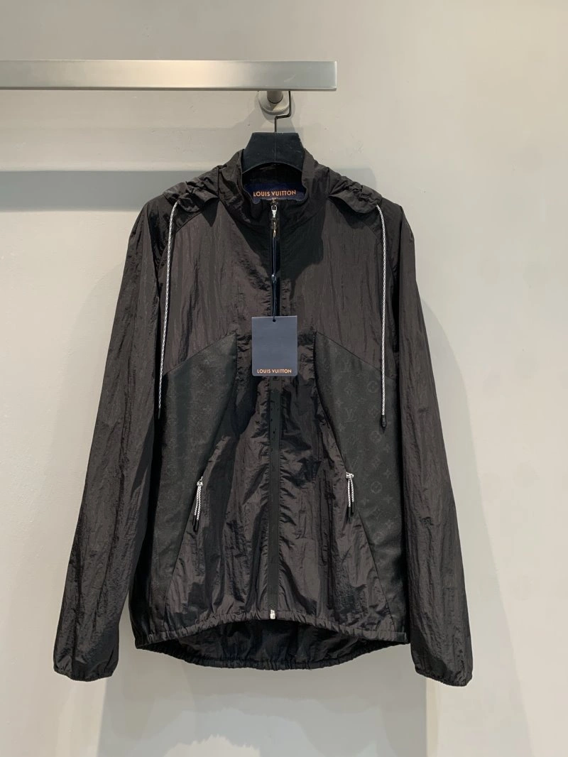 Louis Vuitton Outwear