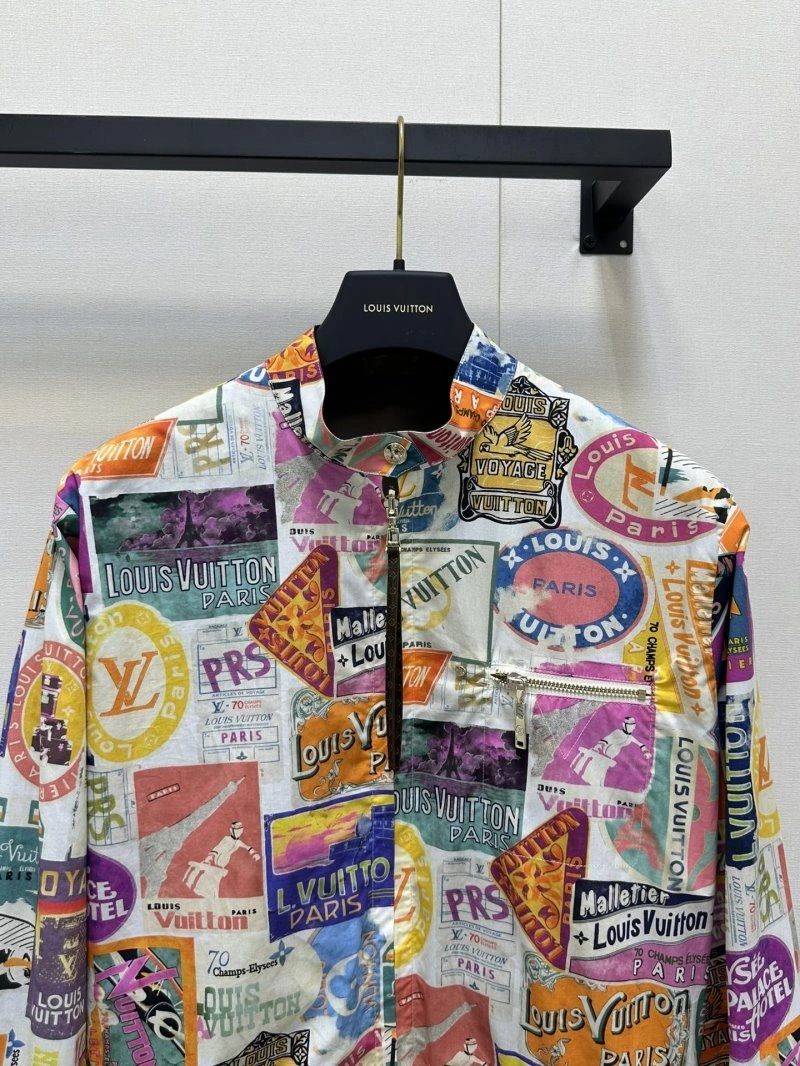 Legit Louis Vuitton Outwear