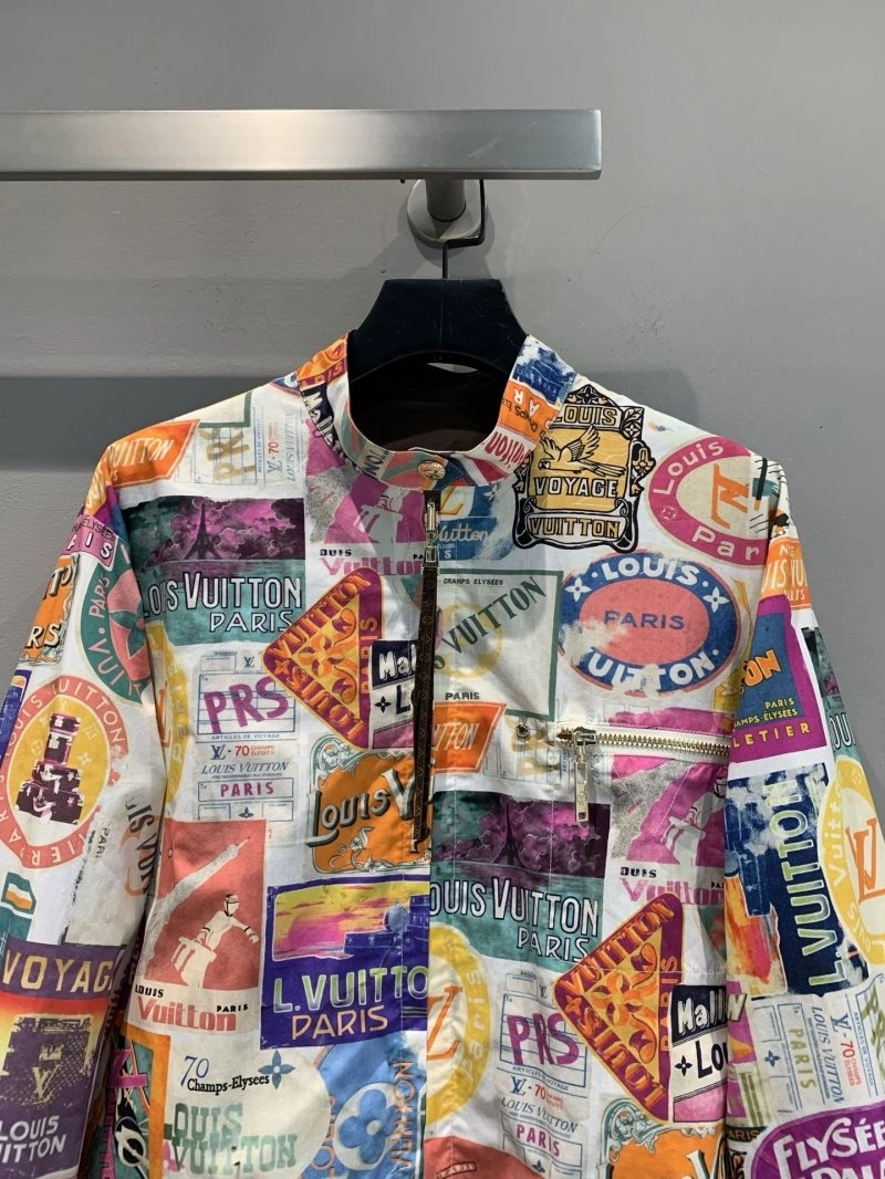 High accuracy Louis Vuitton Outwear