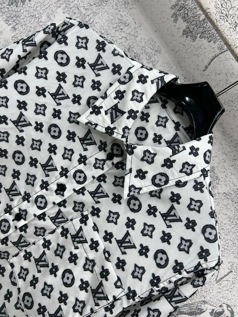 Economical Louis Vuitton Outwear