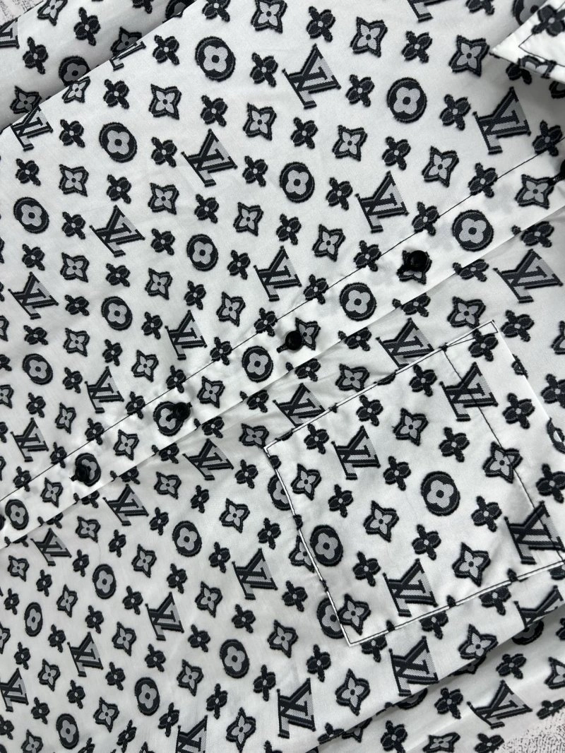 Economical Louis Vuitton Outwear